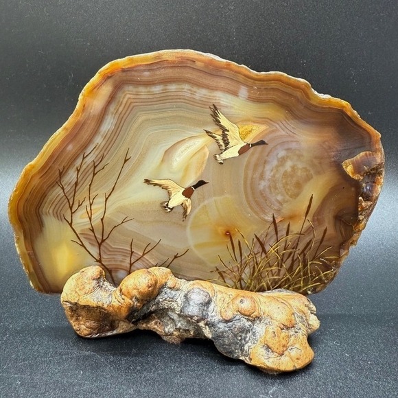Art | Vtg Agate Slice Duck Scene Geode Folk Art Display Wood Stand ...